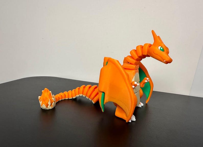 Charizard - Flexi Articulated Pokémon - Etsy