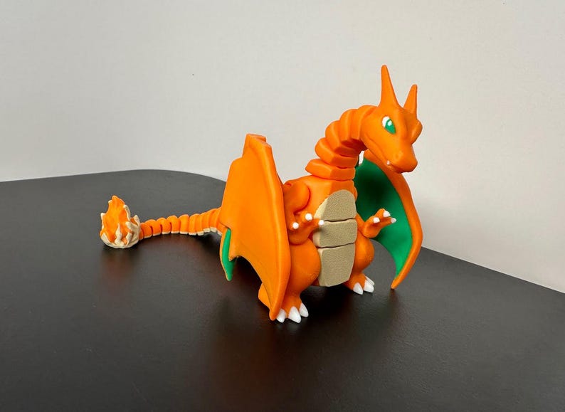 Charizard - Flexi Articulated Pokémon - Etsy