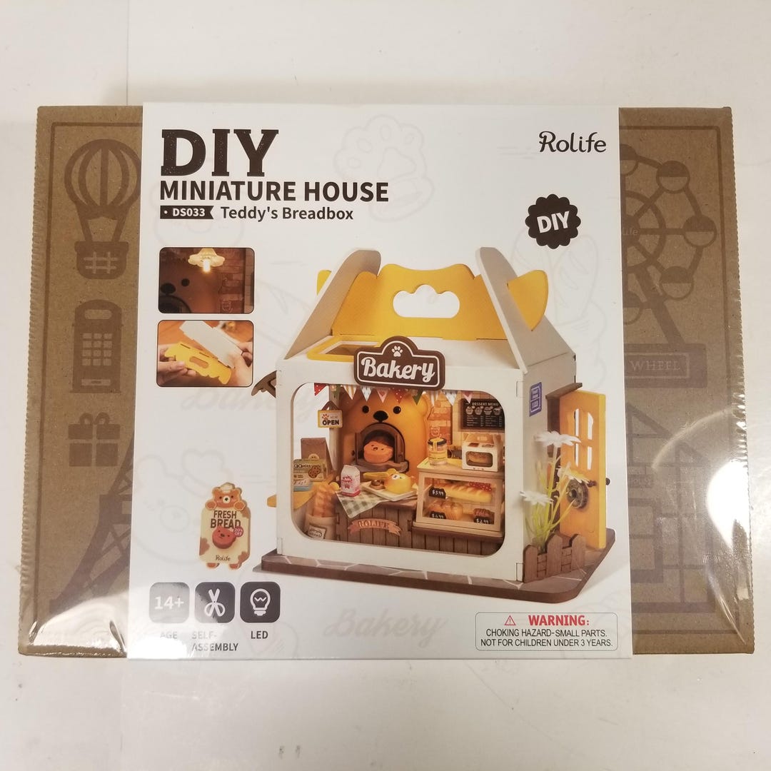 Rolife - Teddy's Breadbox Room Box DIY 3D Miniature Craft Kit 1/24 (DS033) - Etsy