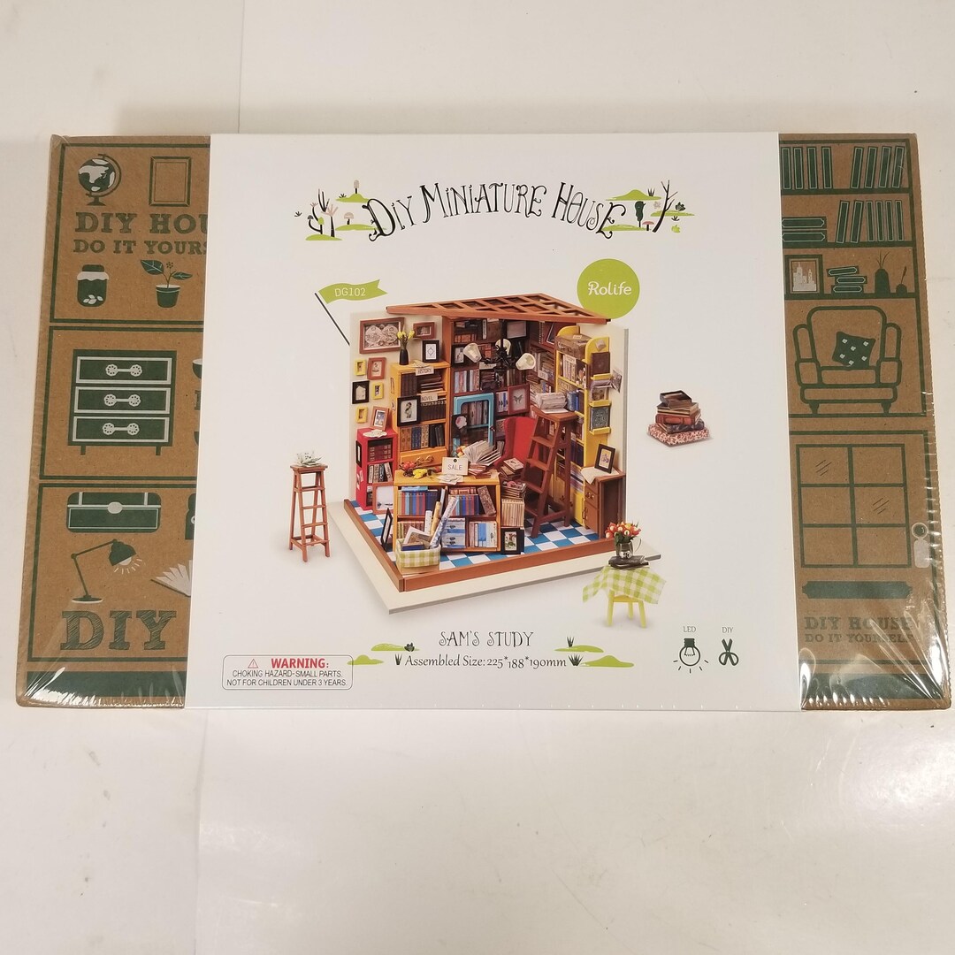 Rolife - Sam's Study DIY 3D Miniature Craft Kit 1/24 (DG102) - Etsy