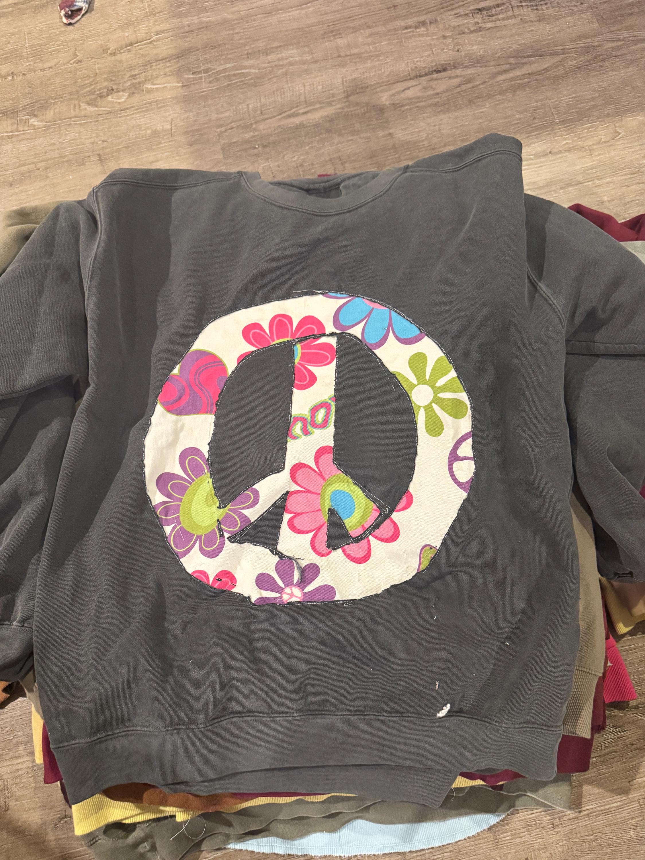 Vintage Peace Sign Appliqué - Etsy