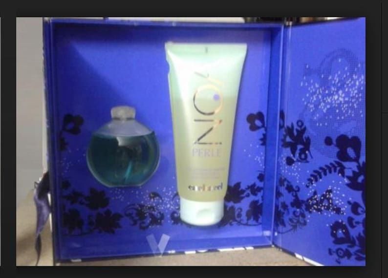 Noa Perle Cacharel, Gift SET Eau De Parfum 100ml Edp/3.4 Fl.oz + Shower Gel 200ml Vintage Very ...