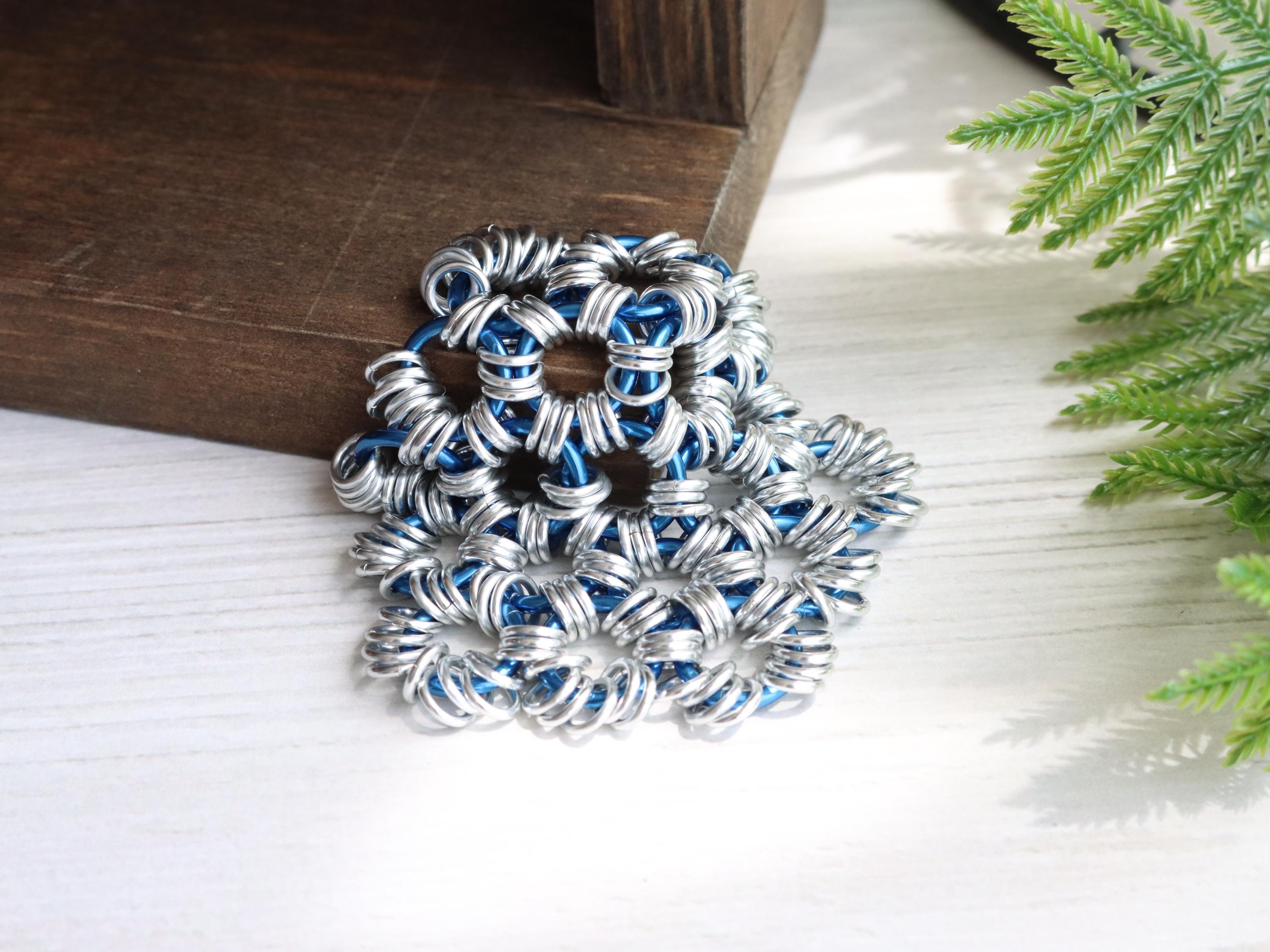 Chainmail Fidget Toy Tutorial - Beginner Japanese Weave Metal Craft ...