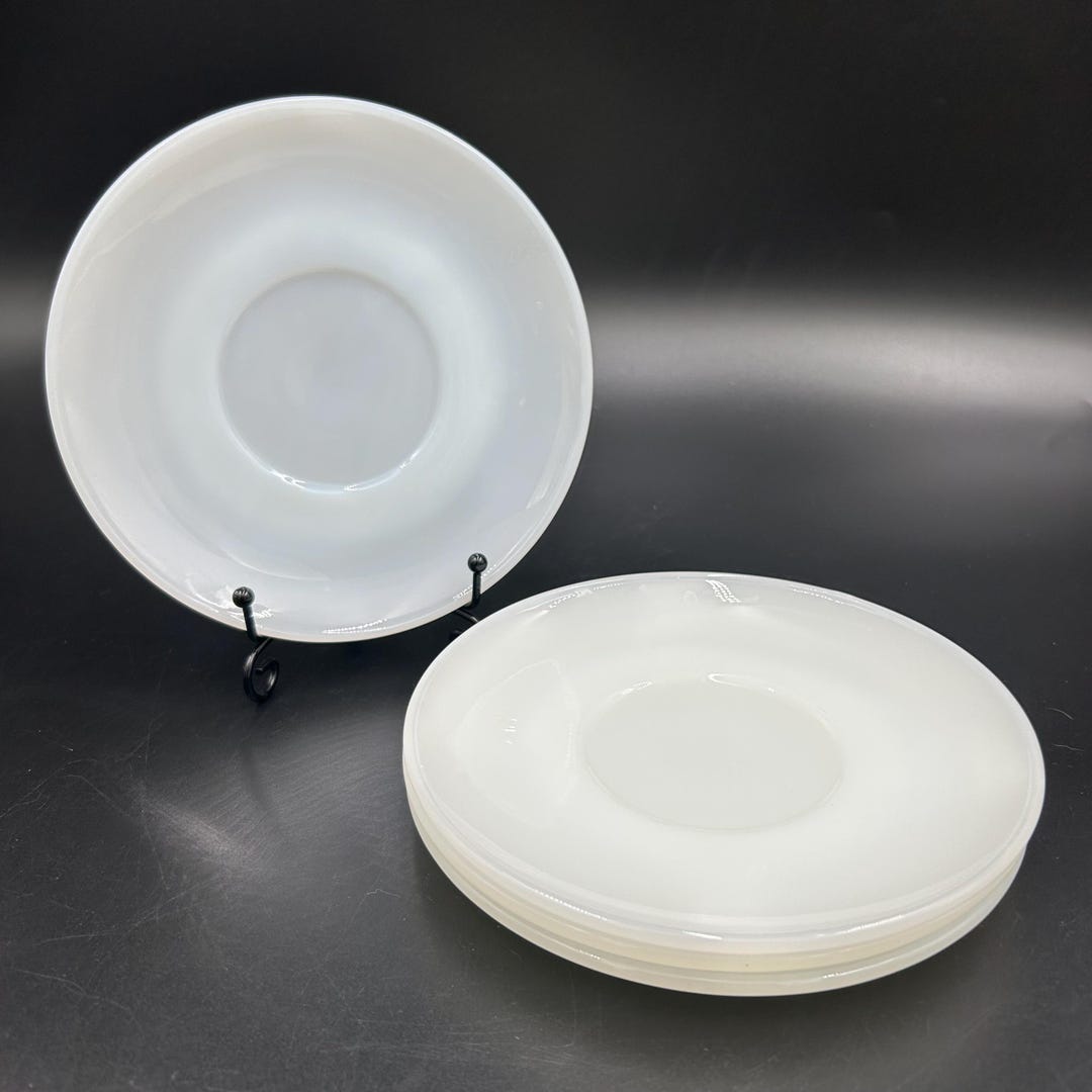 Vintage Fire King Milk Glass Saucers Set of 4 Anchor Hocking USA White ...