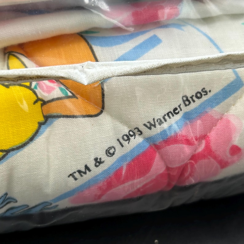 RARE 1993 Looney Tunes Tweety Toddler Bed Set 4 Pc NIP by Gerber USA ...