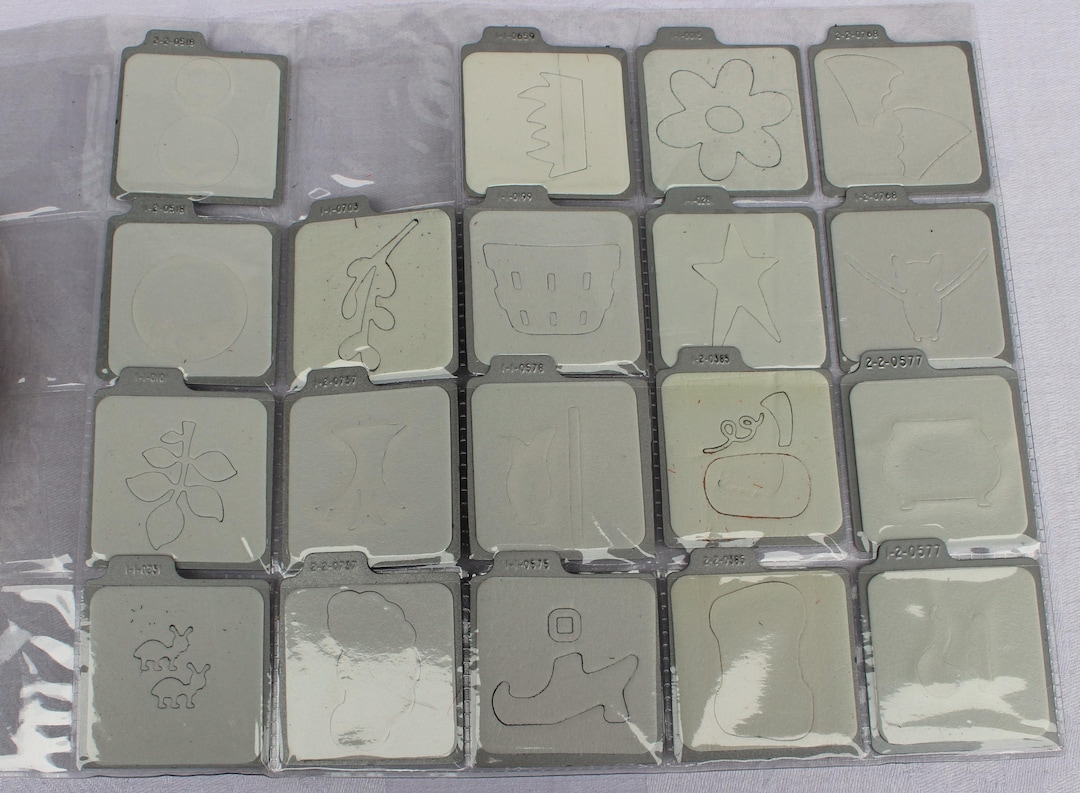 Quickutz 2x2 Thin Metal Die Lot – 19 Pcs! Includes Halloween & Fall ...