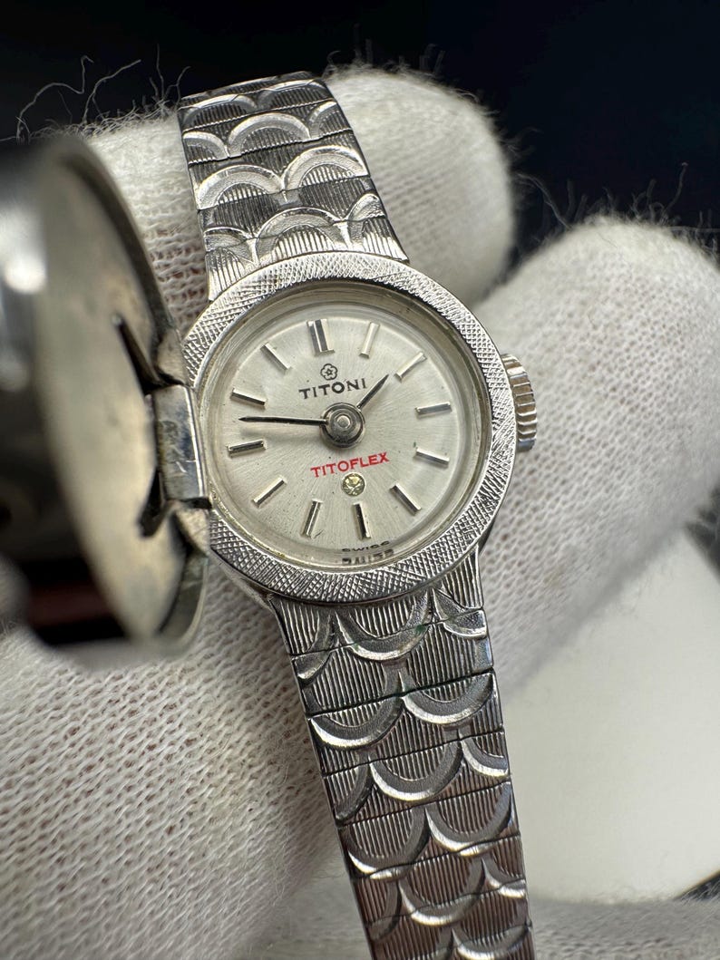 Titoni Titoflex - Vintage Swiss Ladies Watch - Hidden Dial 1950s / 60s ...
