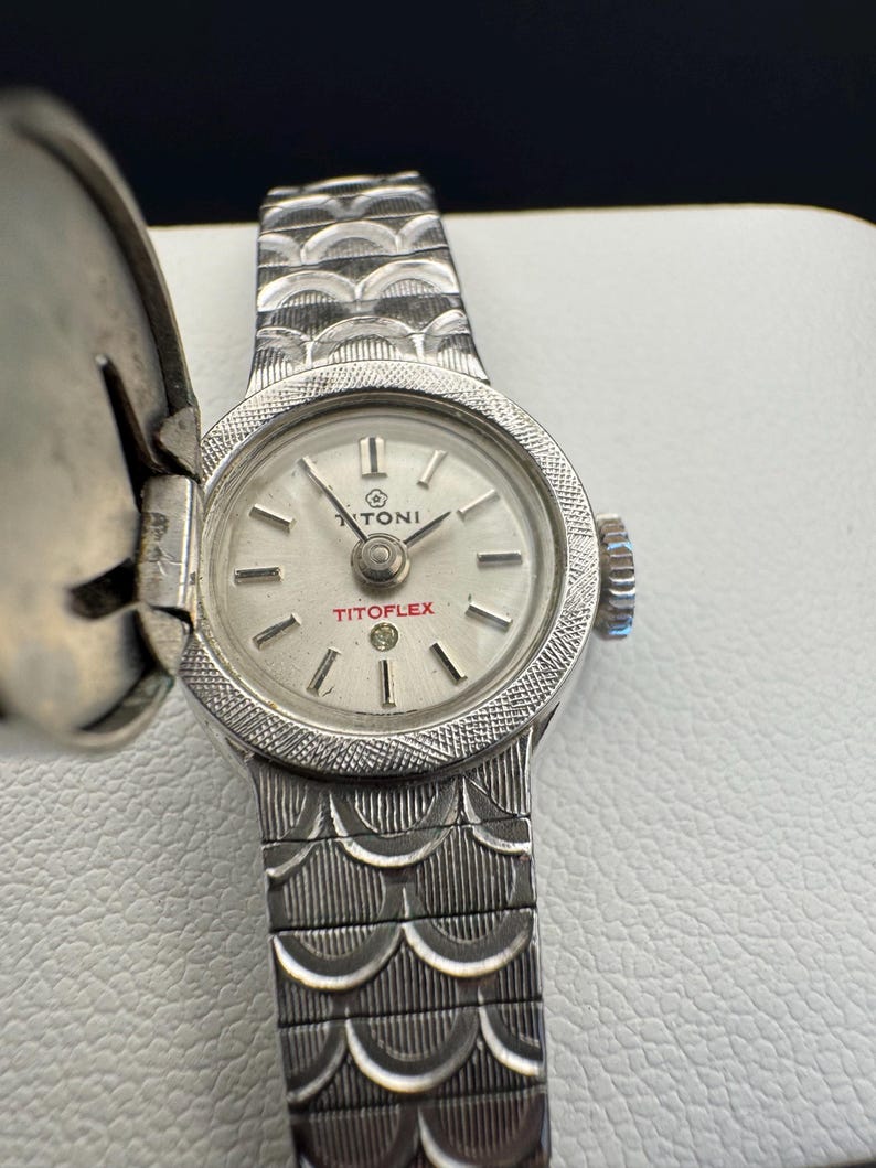 Titoni Titoflex - Vintage Swiss Ladies Watch - Hidden Dial 1950s / 60s ...