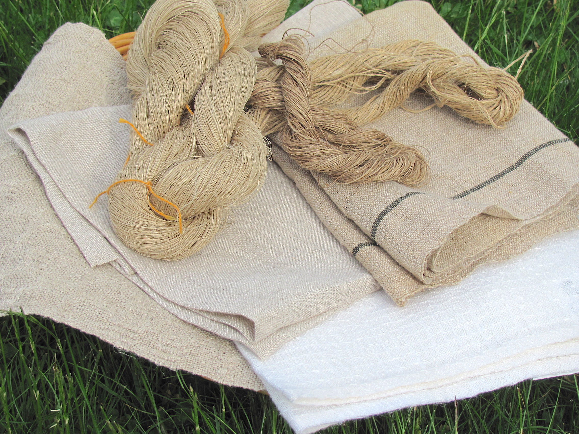 Handmade Linen Yarn Flax Hand Spinning Tutorial, Treadle Wheel Beginner ...