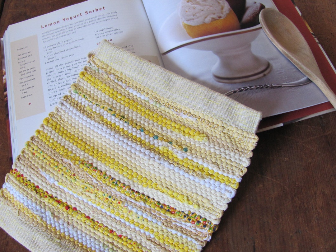 Sunny Yellow Kitchen Hot Pad, Cotton Hot Mat, Upcycled Fabric Pot ...