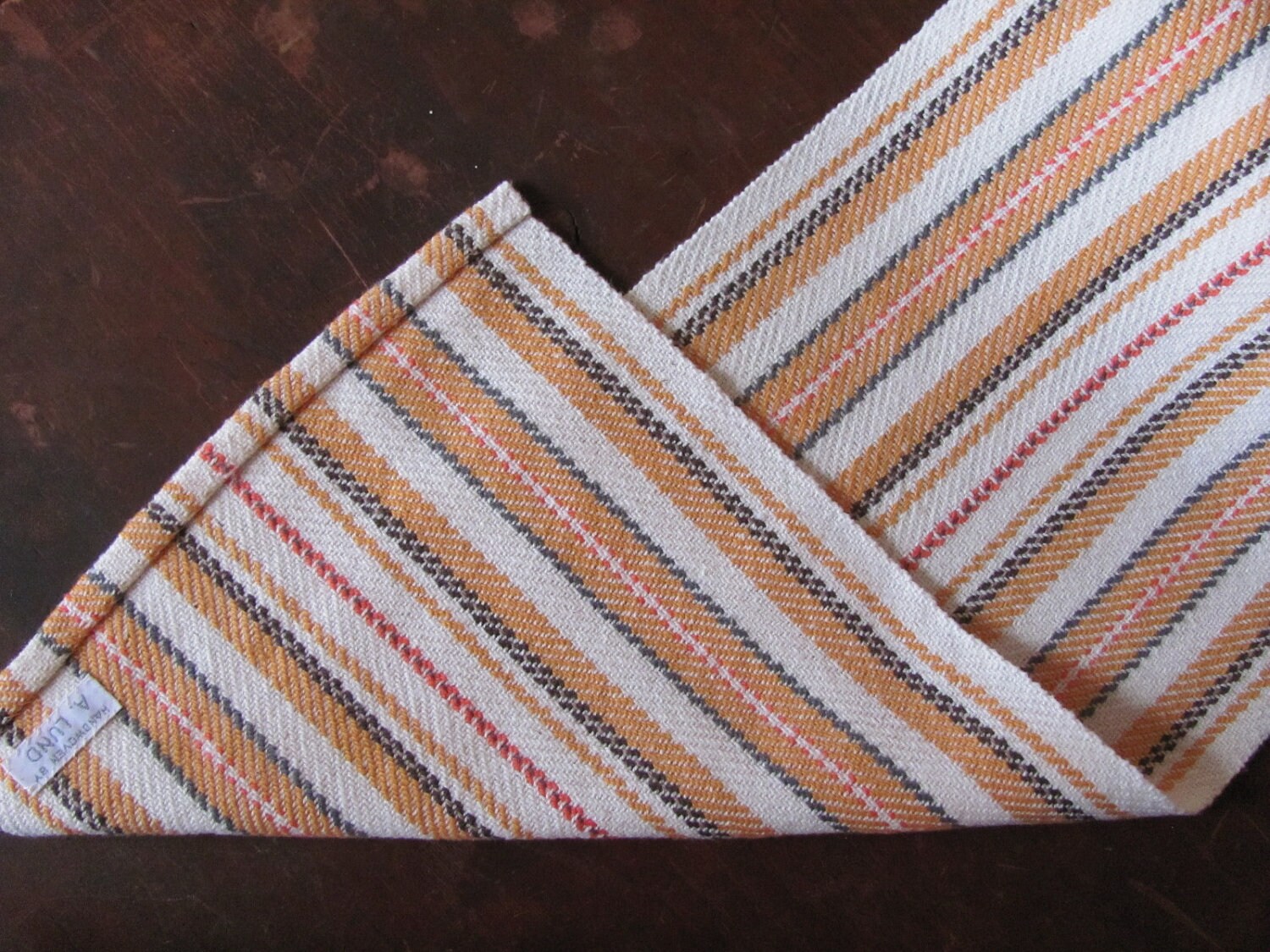 Bittersweet Gold Autumn Harvest Artisan Woven Fall Table - Etsy
