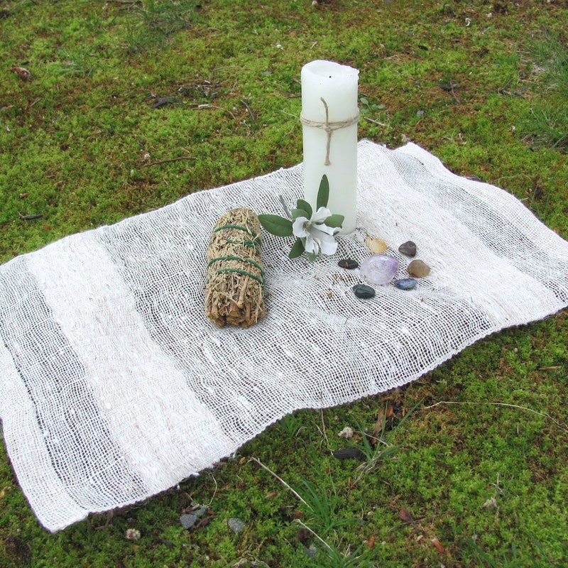 Meditation Altar - Etsy