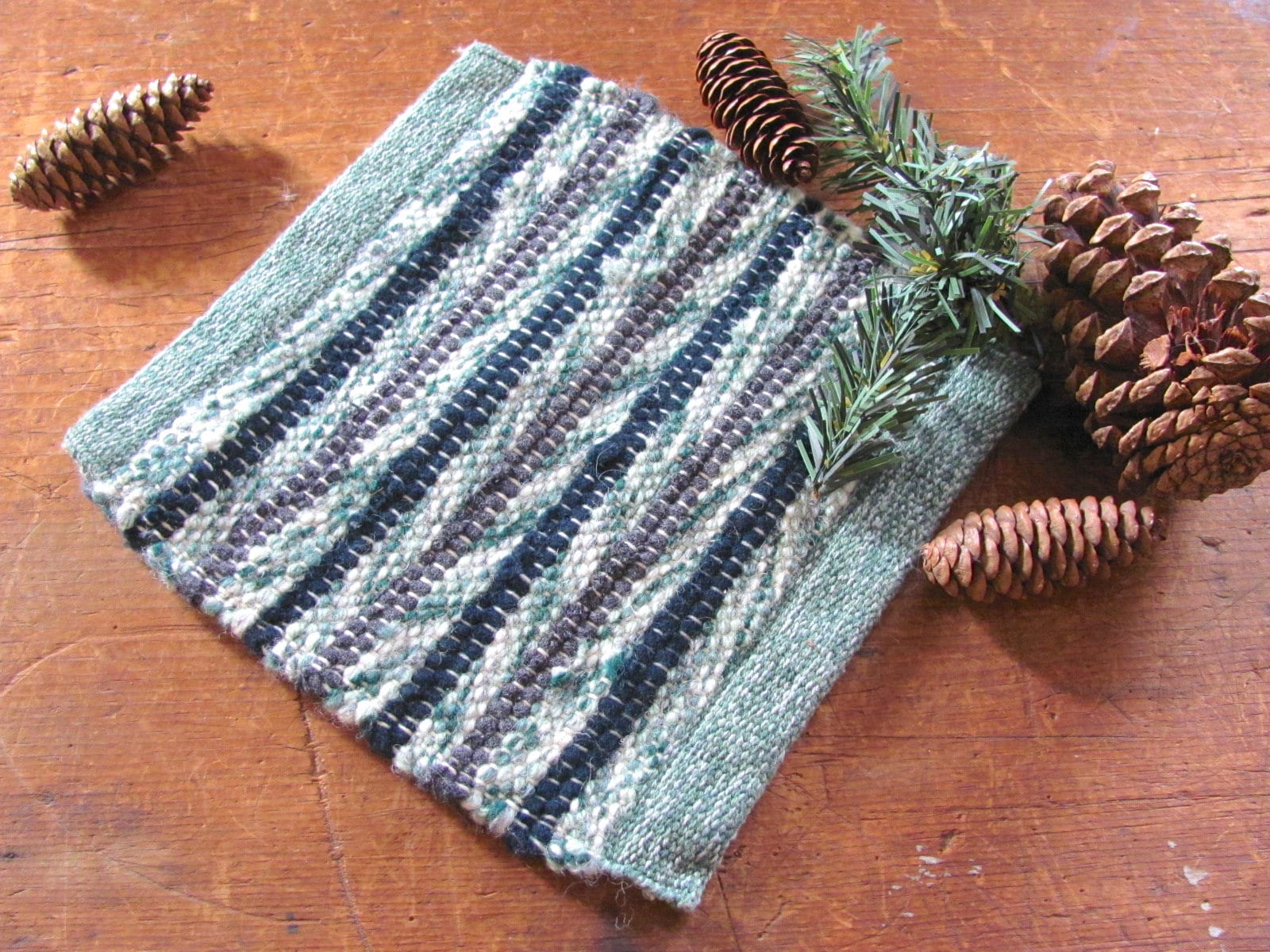 Woodland Pine Green Wool Kitchen Pot Holder, Handmade Woven Hot Pad ...