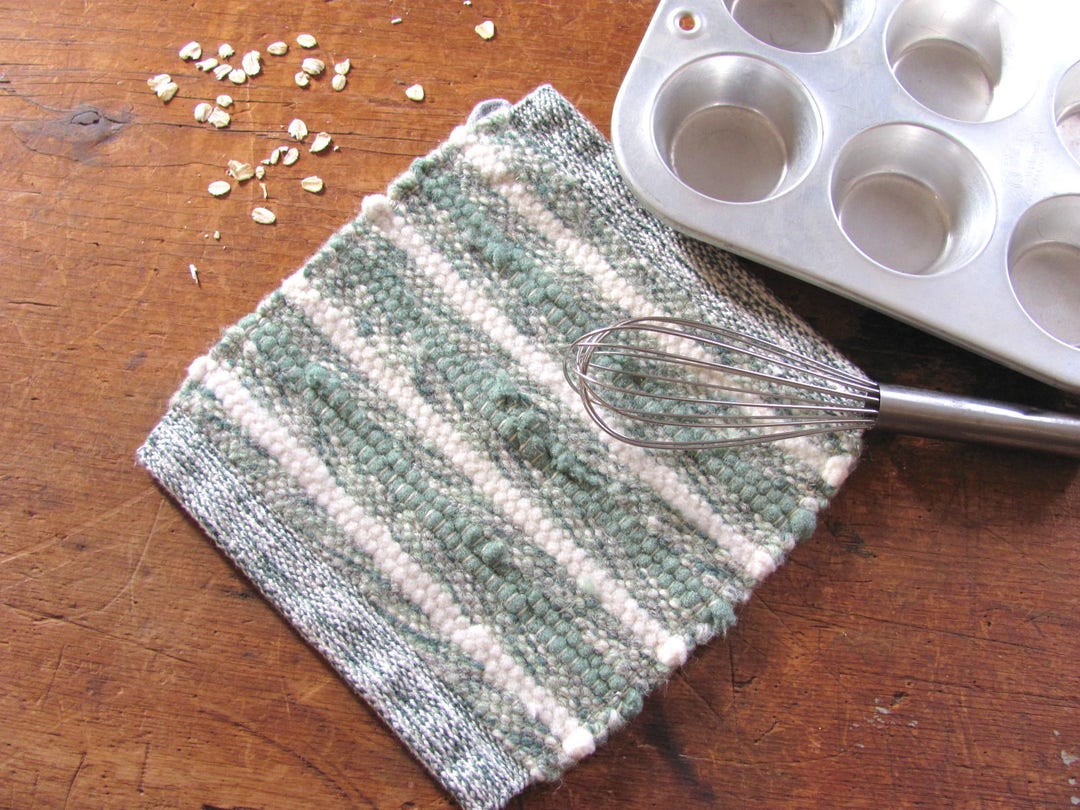 Green Woven Wool Kitchen Pot Holder, Artisan Handmade Gift for Gourmet ...