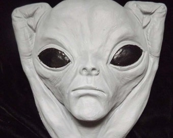 Alien Skull Head Statue Extra Terrestrial Sculpture Little | Etsy