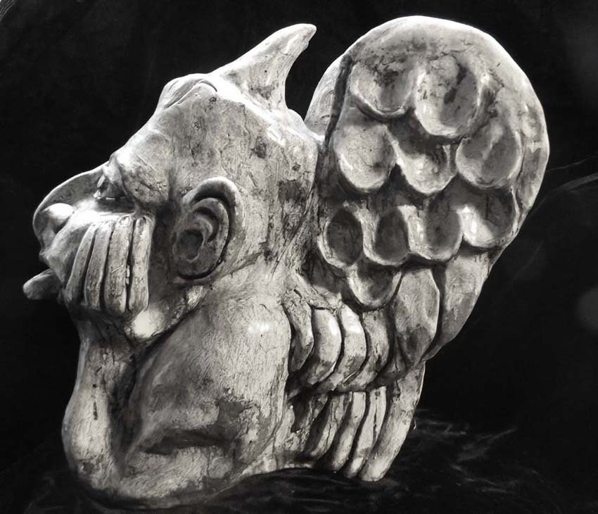 Gargoyle Statue Spitting Demon Large Gothic Medieval Renaissance Notre ...