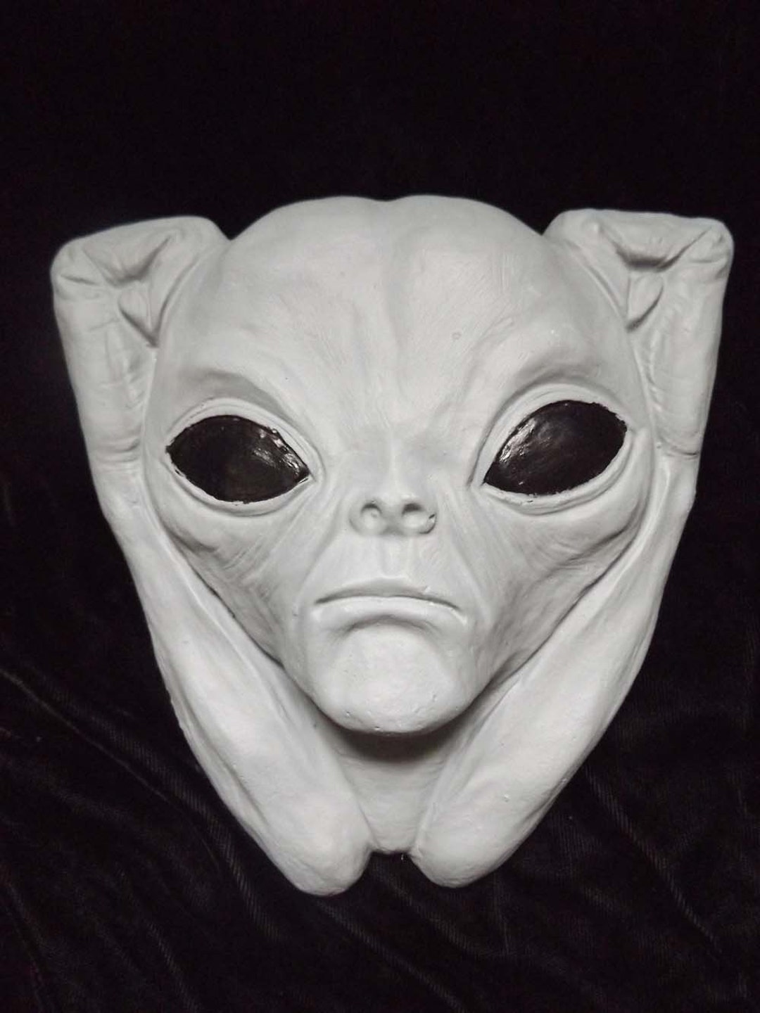 Alien Face Plaque Wall Hanging Grey Black Extra Terrestrial Little Gray ...
