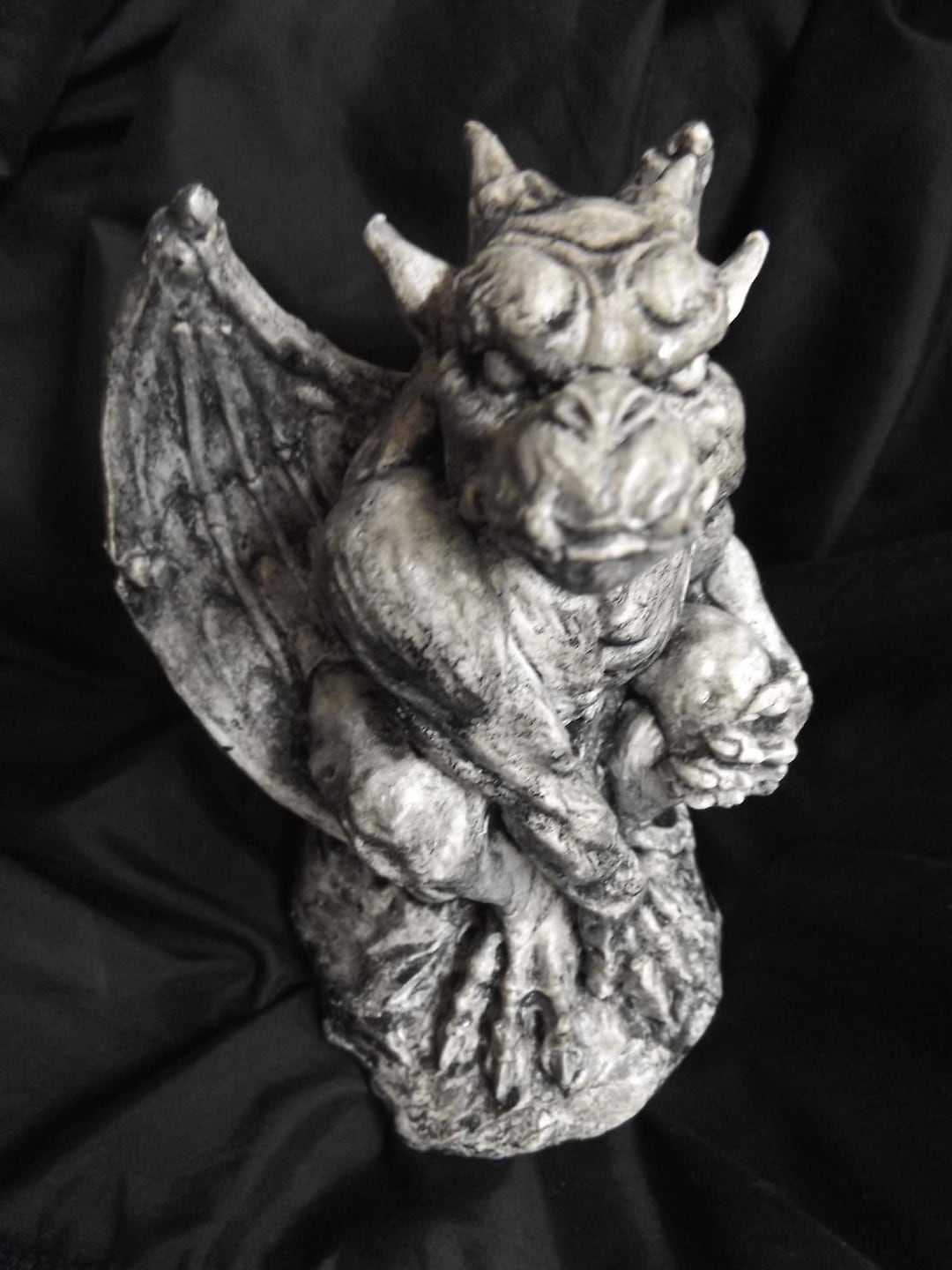 Gargoyle Sentry Protector Statue Horned Creature Beast Statuary ...