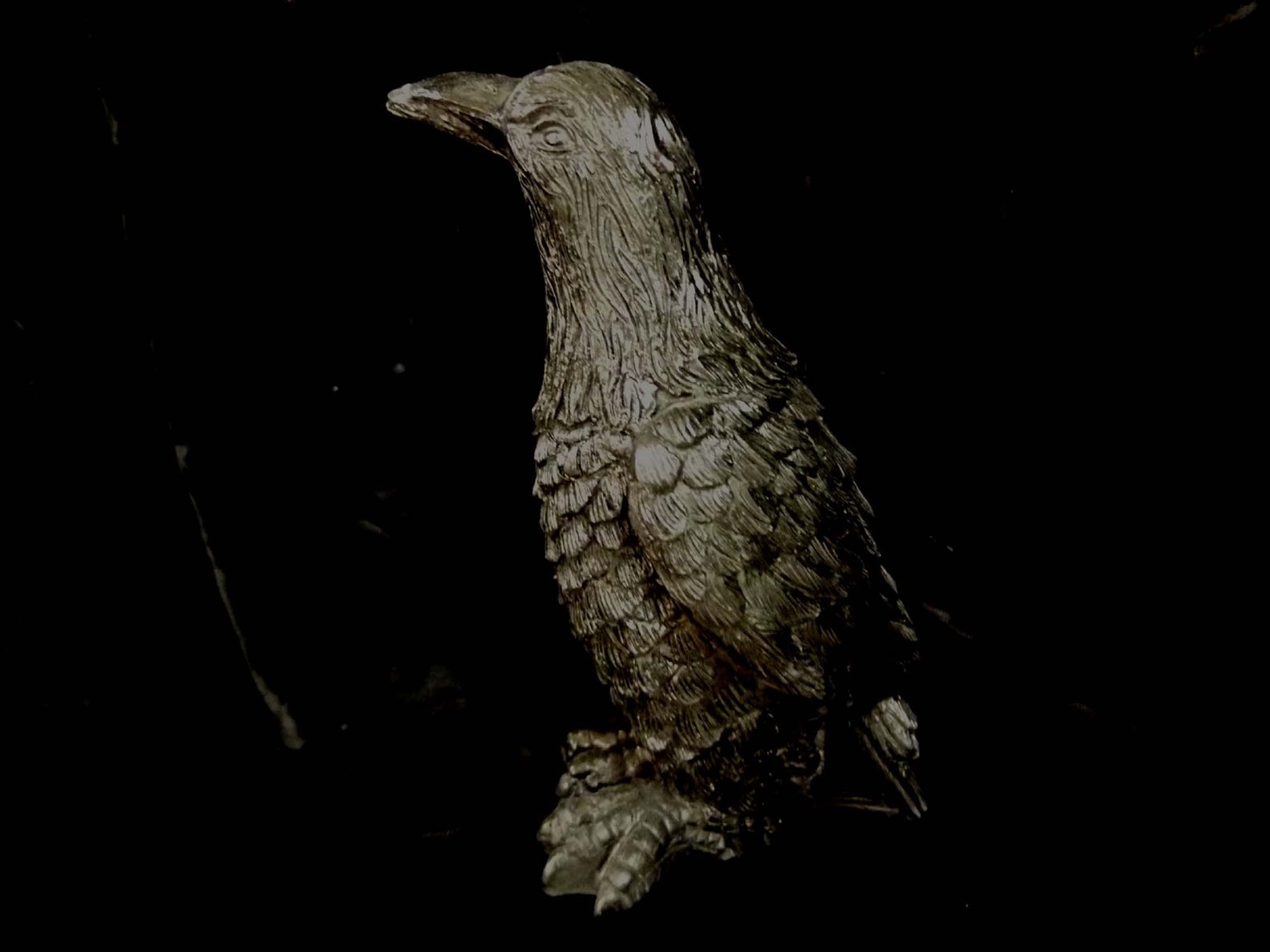 The Crow Black Bird Statue Halloween Haunt Prop Library Accent Macabre ...