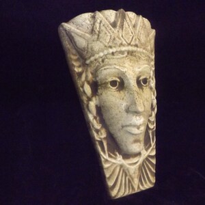 King and Queen Keystone Set, Royal Face Plaque Pair, Medieval Replica ...