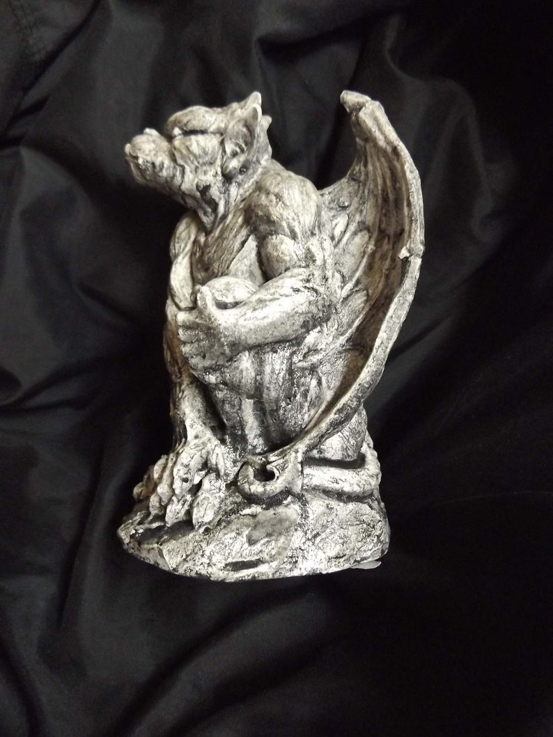 Gargoyle Sentry Protector Statue Horned Creature Beast - Etsy