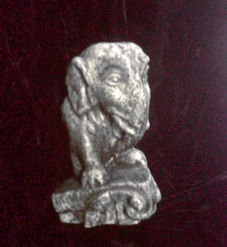 Gargoyle Elephant Statue Dwarf Medieval Notre Dame African Jungle ...