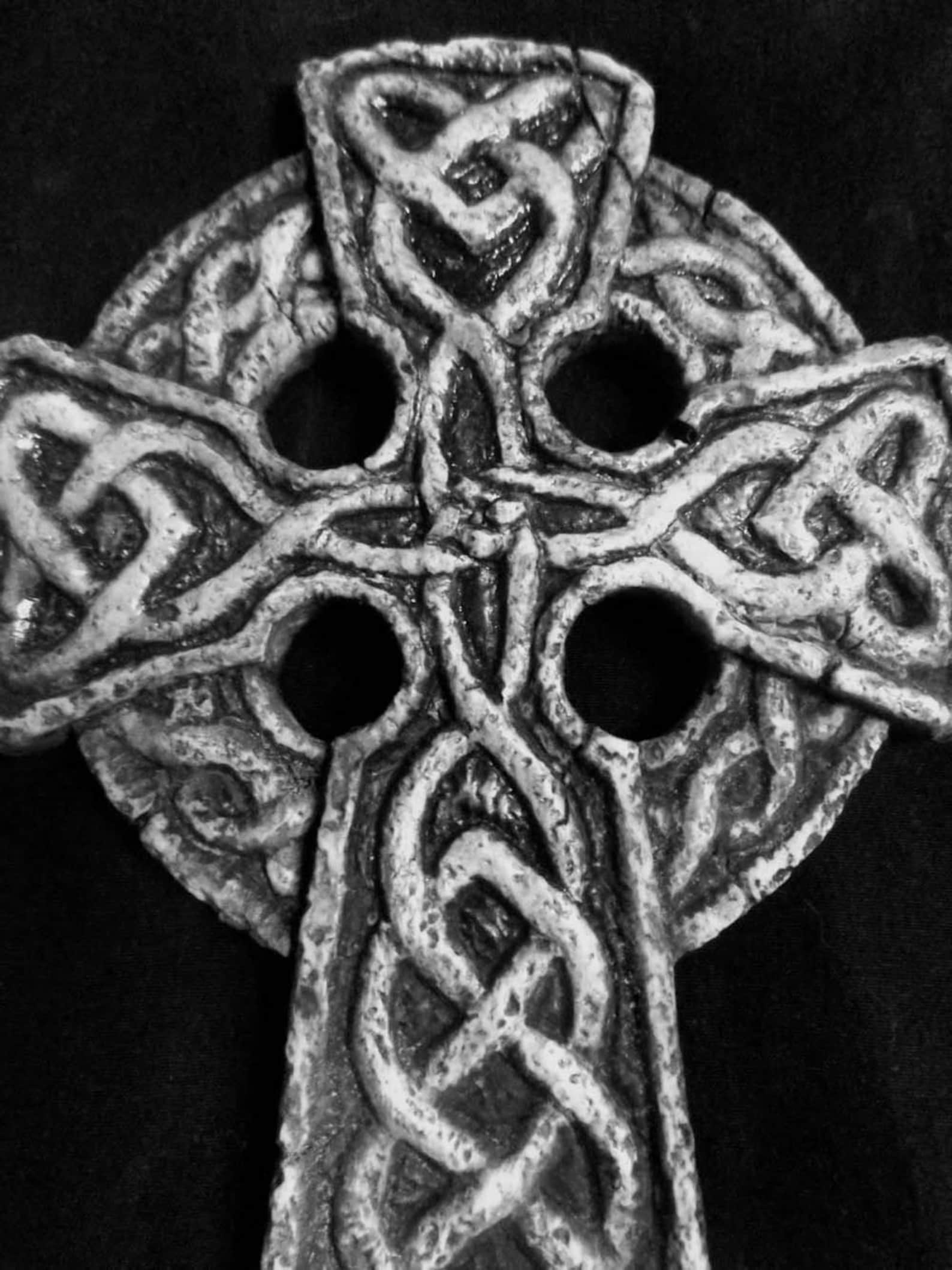 Small Celtic Cross 3 Wall Hanging Brown Plaque Renaissance - Etsy