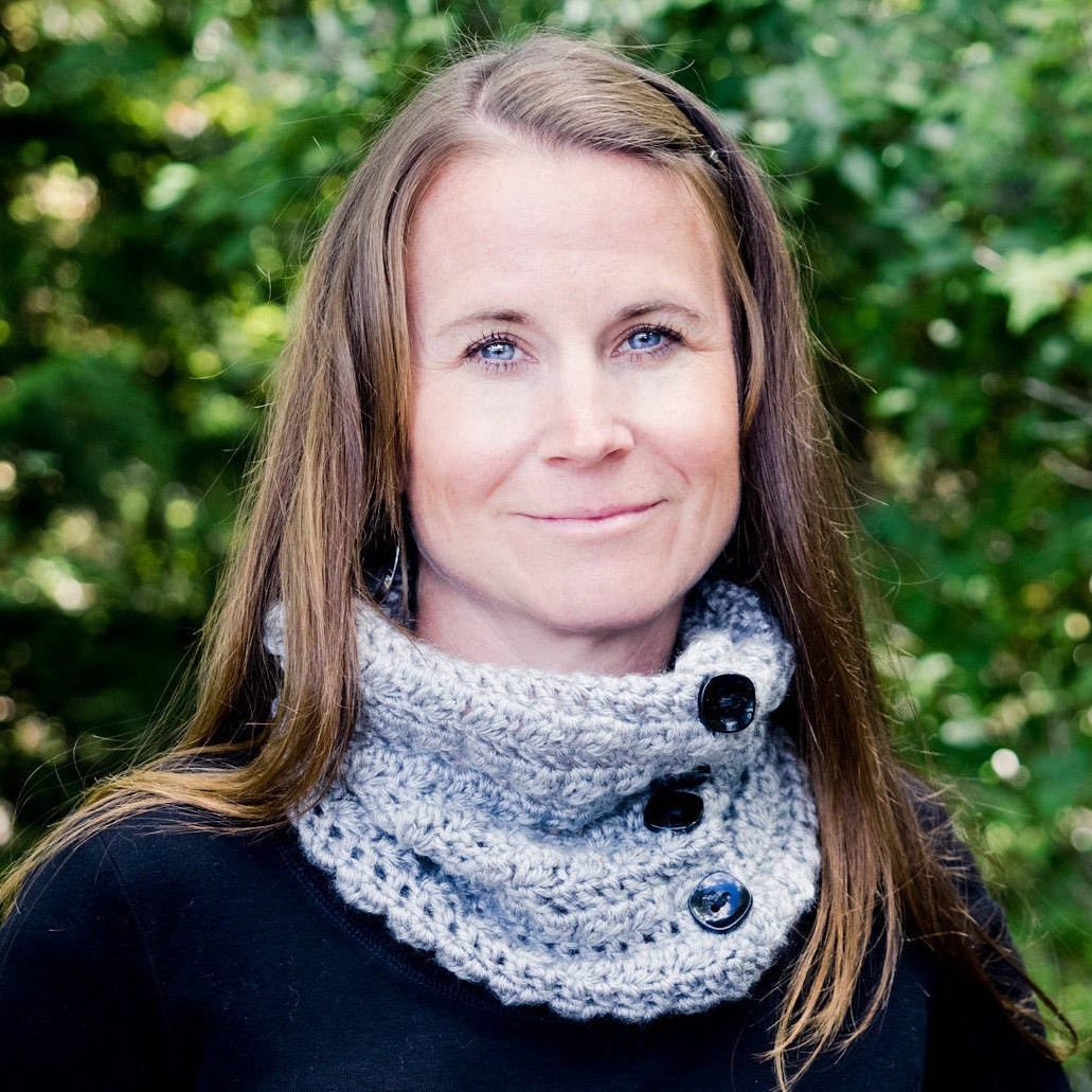 Easy Cowl Crochet Pattern | Button Down Crochet Scarf | Neck Warmer ...