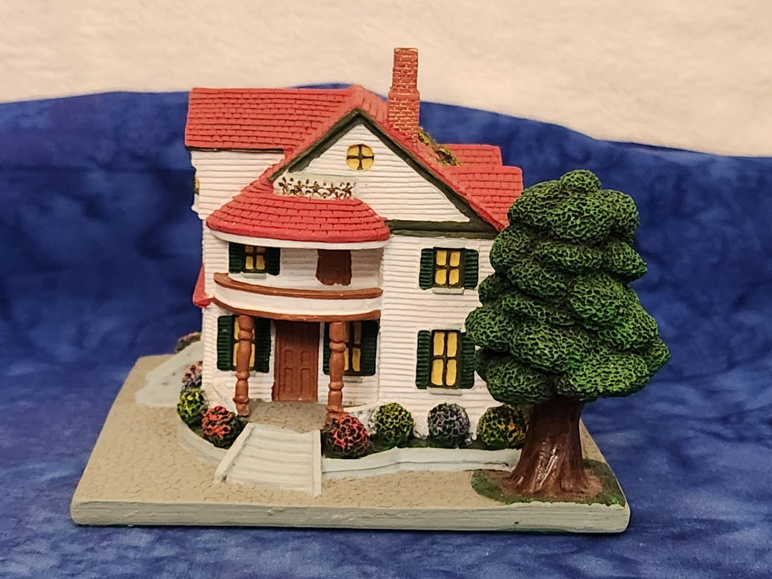 Santa's Best 1995 Christmas House Christmas Seasonal Holiday Home Décor ...