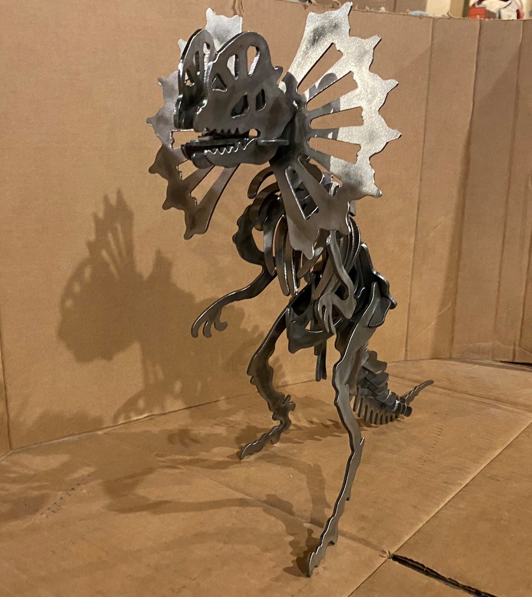 Small Dilophosaurus With Frill Dino Dinosaur Approx 15" Tall X 18" Long ...