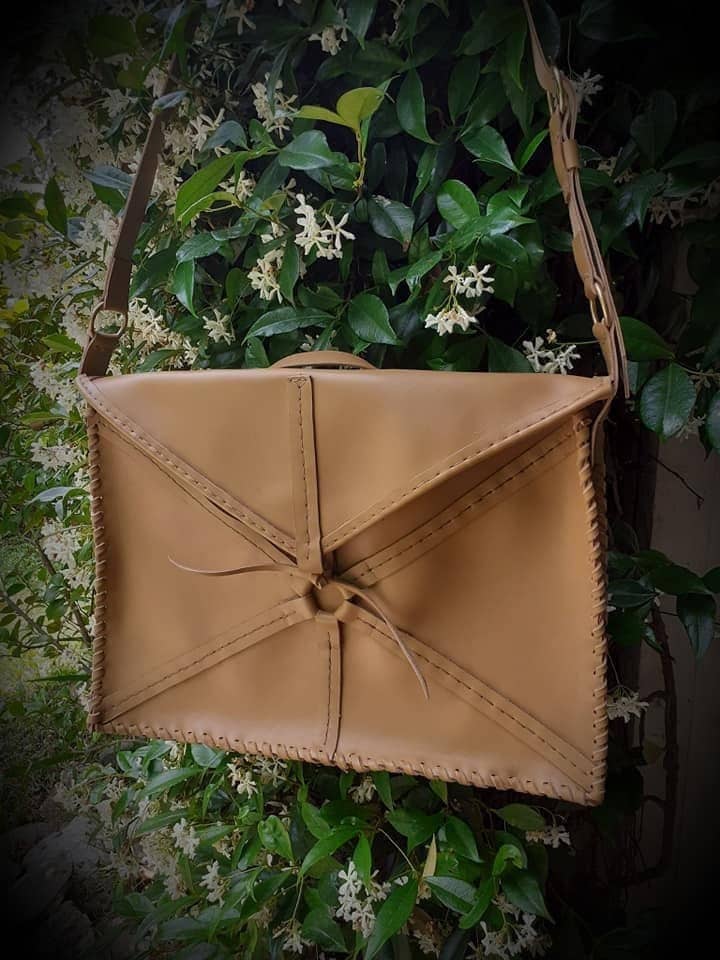 Roman Leather Bag SARCINA - Etsy