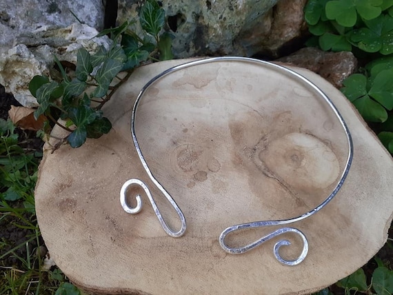 Torque necklace | Etsy