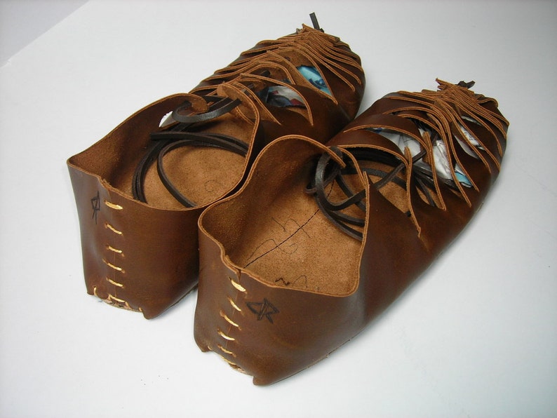 Celtic Leather Shoes - Halstatt - Etsy