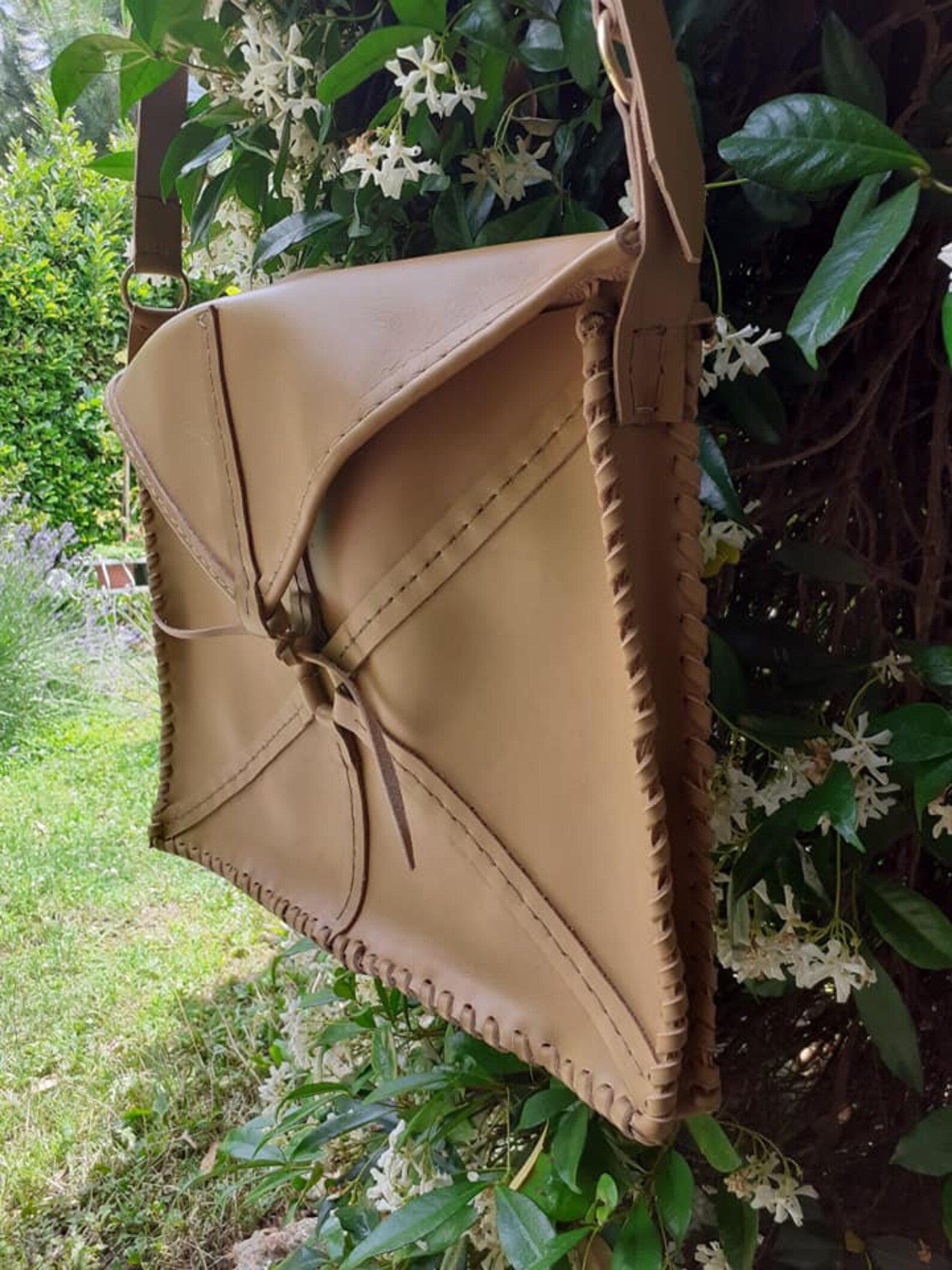 Roman Leather Bag SARCINA - Etsy