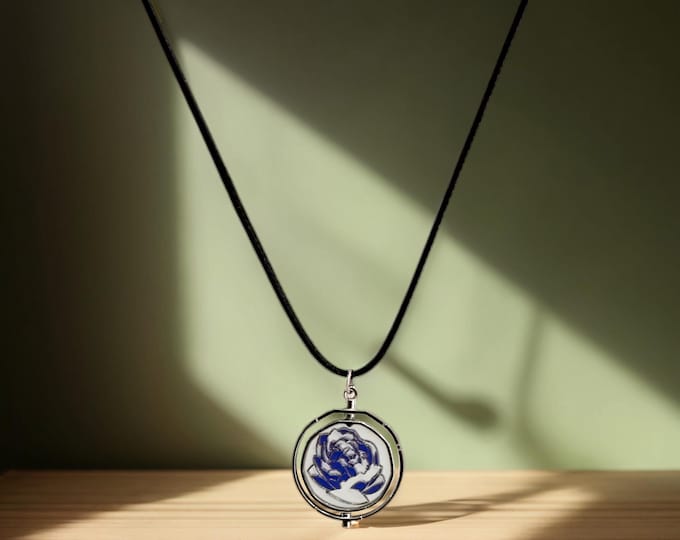 Ekko and Powder Pendant Keychain | Arcane - Etsy