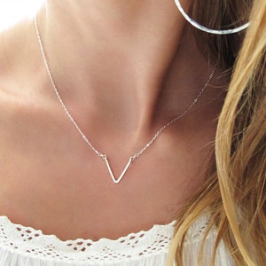 V Necklace - V Shaped Necklace / Chevron 14k Gold Fill, Rose Gold Fill ...