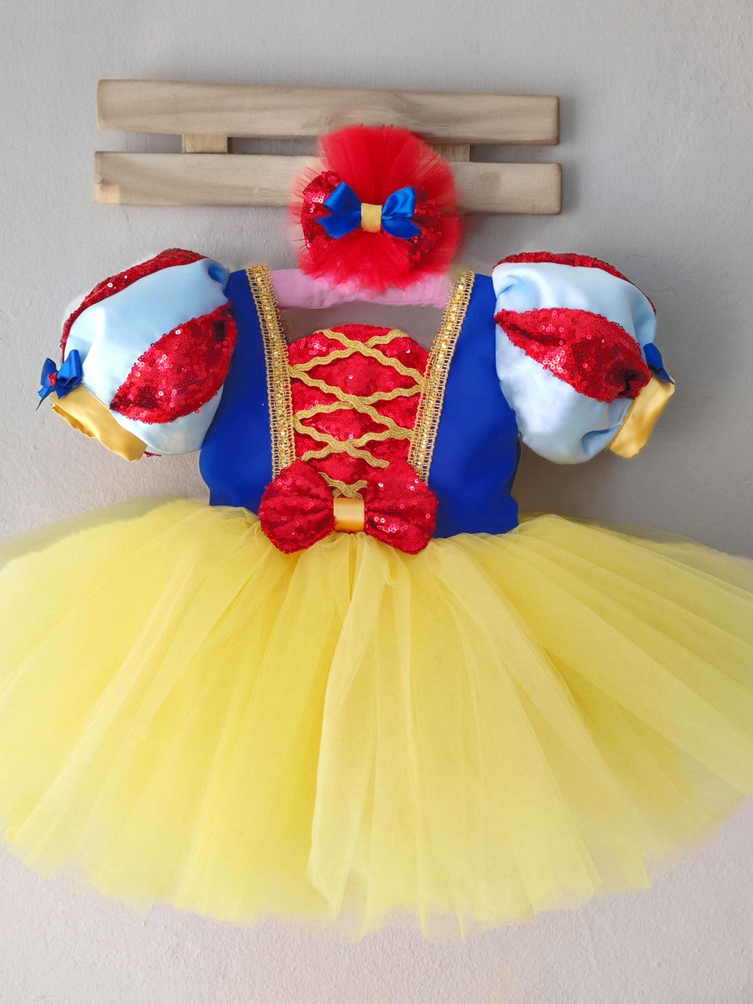Snow White Inspired Dress: Snow Birthday Photoshoot Costume - Etsy