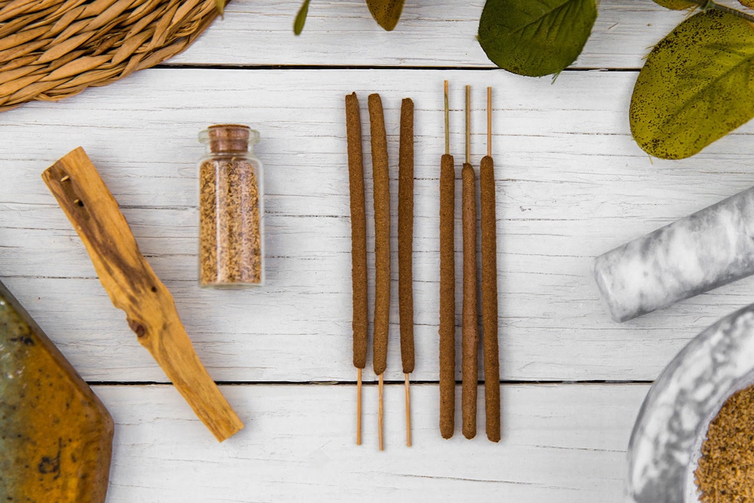 Palo Santo Incense - All Natural Hand Rolled Incense Sticks - Bag of 6 ...
