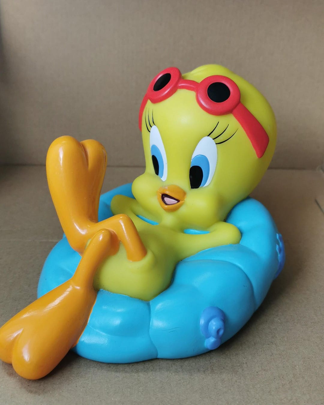 Vintage Looney Tunes - Tweety Bird Penny Bank, No Key - Bullyland 2000s ...