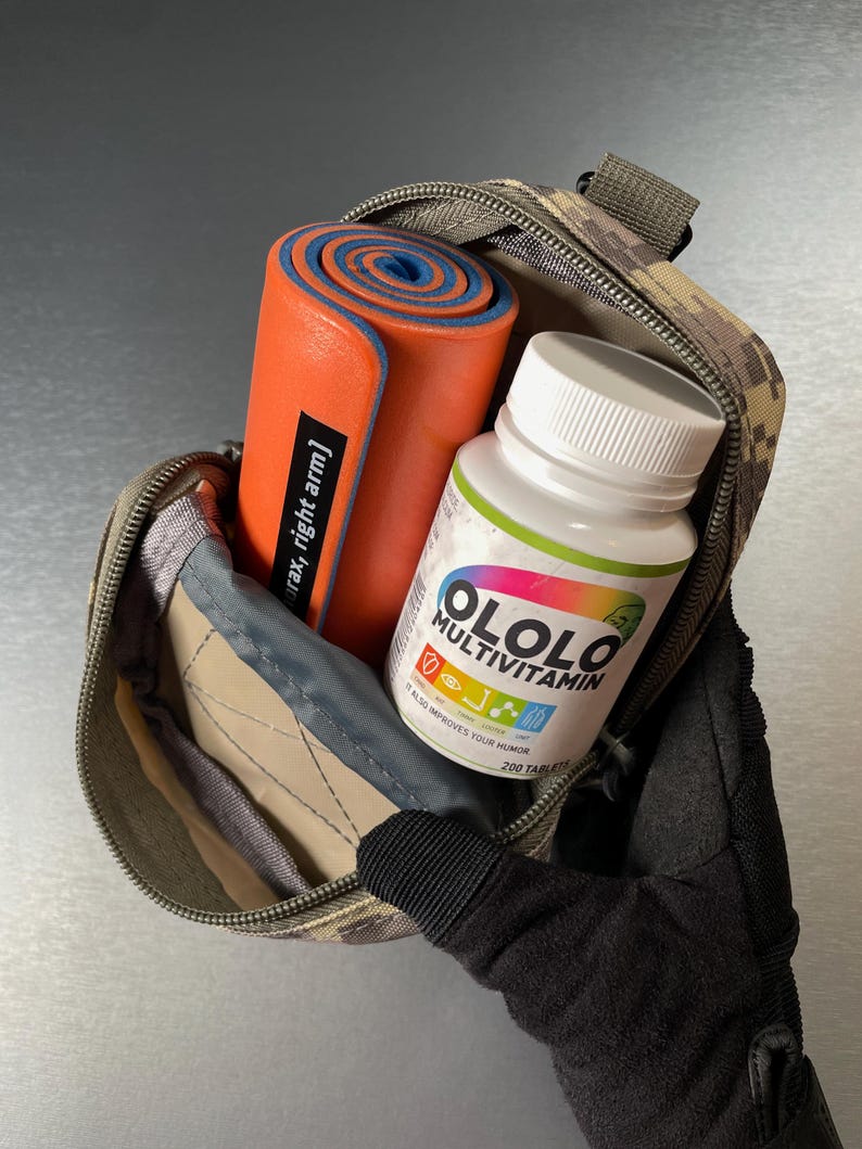 Escape From Tarkov Inspired | IFAK + Splint + OLOLO Vitamins - Etsy