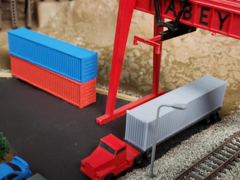 N-scale 1:160 Shipping Container, High Detail Resin Print. - Etsy