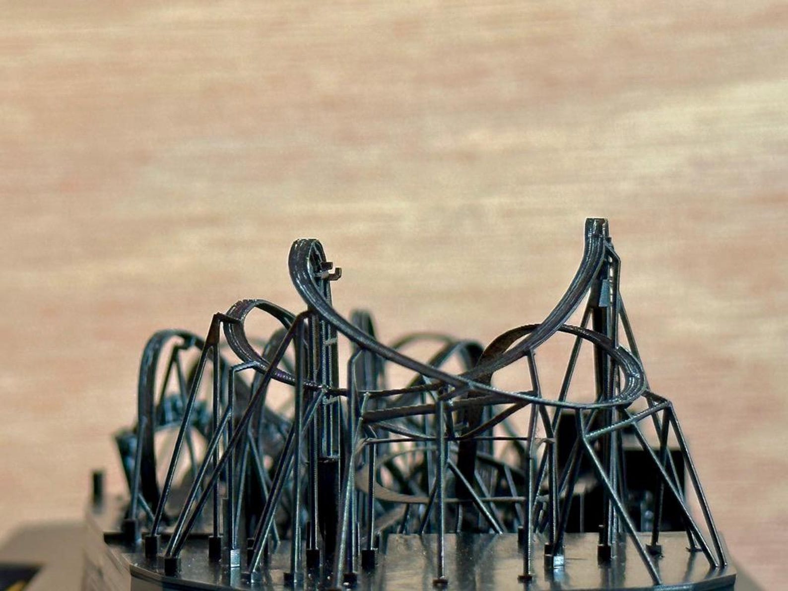 THE SMILER Mini Roller Coaster Model Diorama With Display Case Alton ...