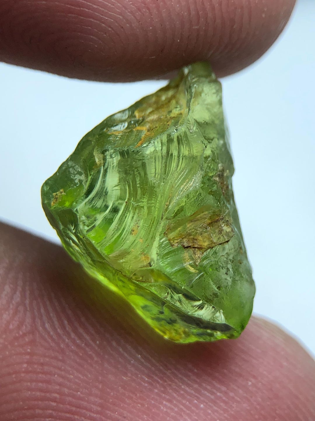 Facet Grade Rough Peridot From Pakistan , Clarity Wise Slightly ...