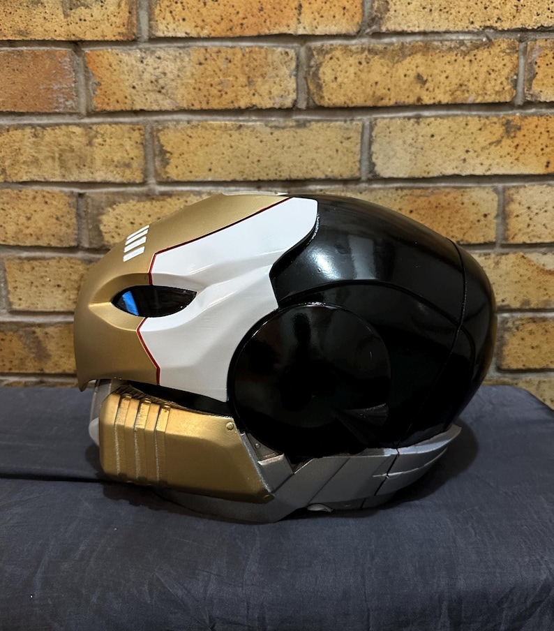 Destiny 2 Celestial Nighthawk Cosplay Helmet - Etsy