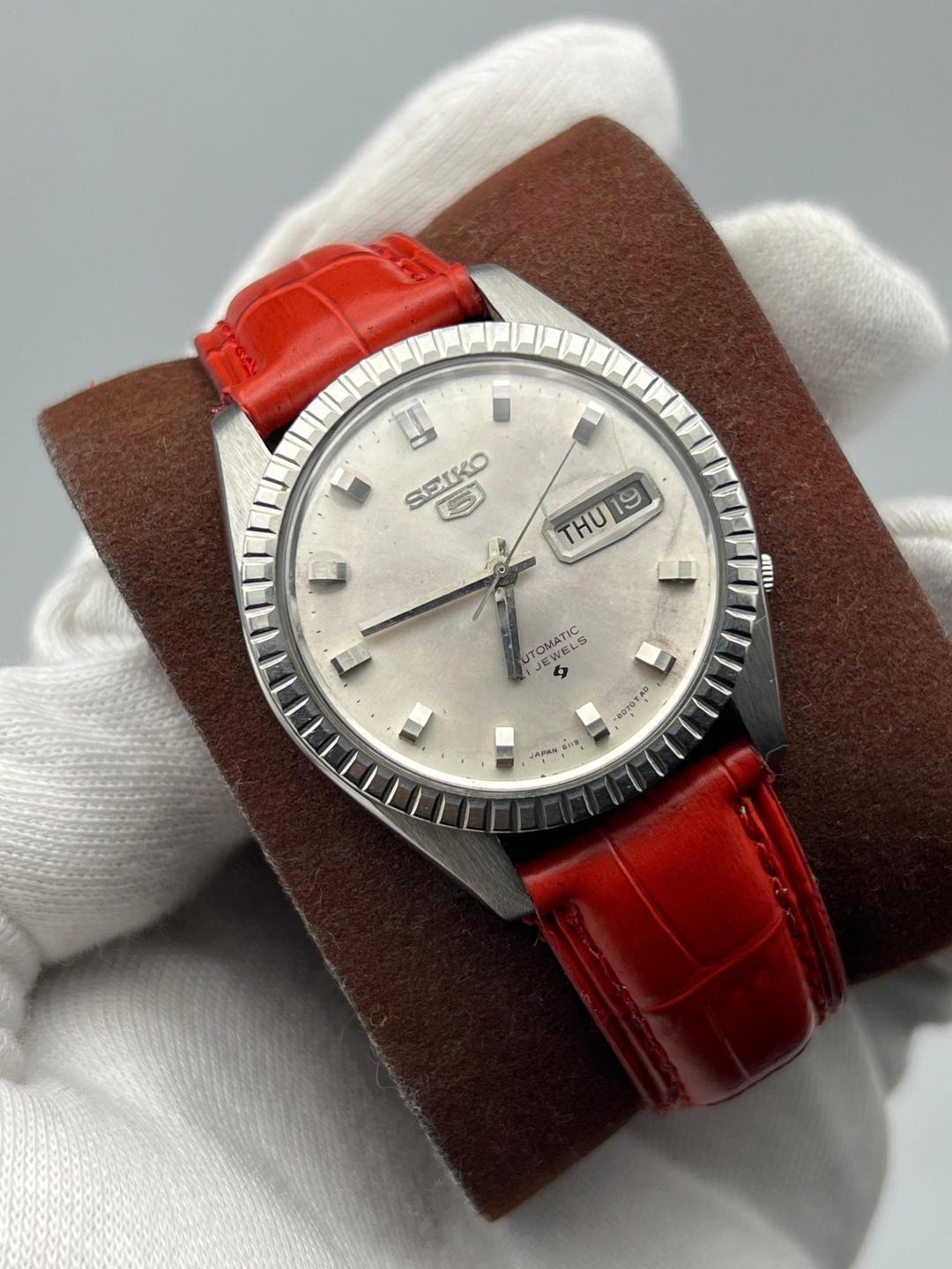 Rare Vintage Seiko 5 6119-8070 Fluted Bazel - Etsy