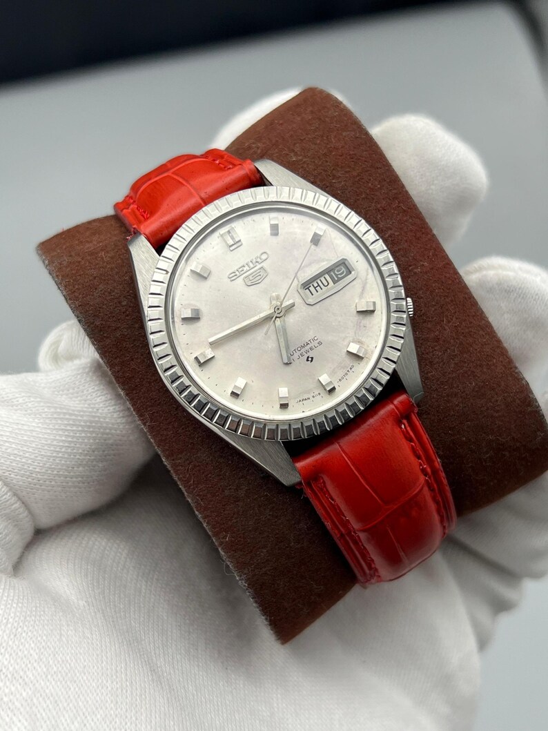 Rare Vintage Seiko 5 6119-8070 Fluted Bazel - Etsy