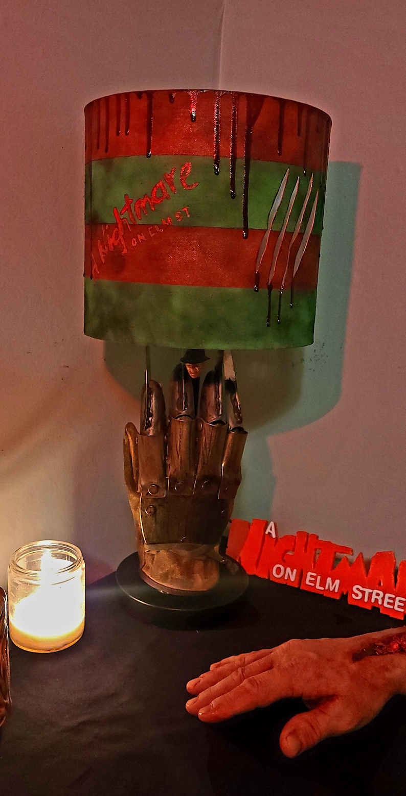 Freddy Krueger | A Nightmare on Elm Street | Halloween Accent Lamp | Handmade Horror Lamp - Etsy