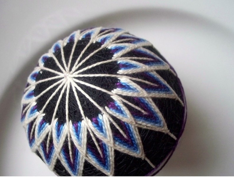 Blue and Black Beauty Temari - Etsy