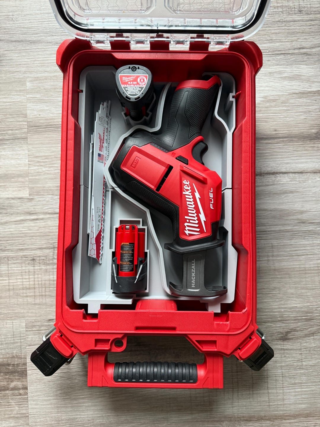 No Tools or Case Packout M12 Hacksaw, Battery, and Blade Storage Insert ...
