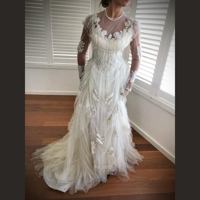 Late 1940's Vintage Wedding Dress, Romantic Full Skirt, Tulle & Lace ...